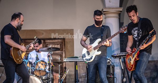 Crónica de Toundra + Acid Mess en Oviedo: Música surrealista ...