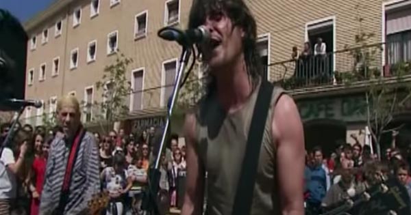 Homenaje a Boni (Barricada) con un nuevo videoclip de “No hay tregua”