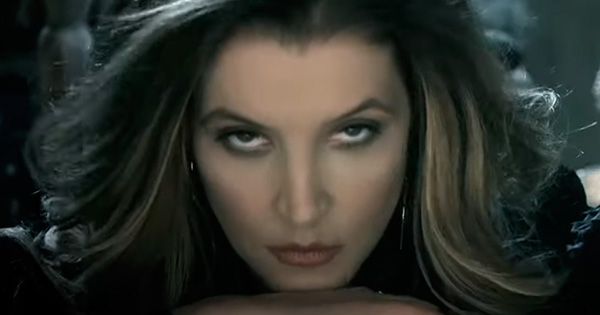 Muere Lisa Marie Presley, hija de Elvis Presley y exmujer de Michael ...