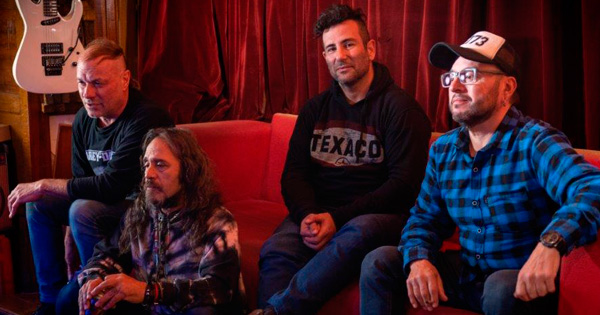 Chizzo Nápoli (La Renga): "Hay tres temas nuevos que ya tenemos ...