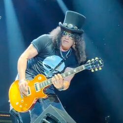 Slash toca una canción de Guns N' Roses por primera vez en directo en ...