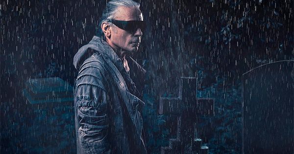 Bruce Dickinson (Iron Maiden) cuenta con un coro clásico al completo en ...