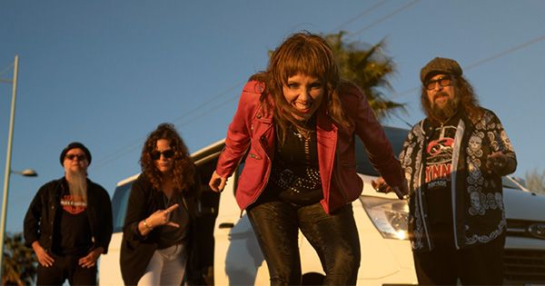 Más Madera vuelve a agitar el panorama con “Rock & Roll”, apasionante ...